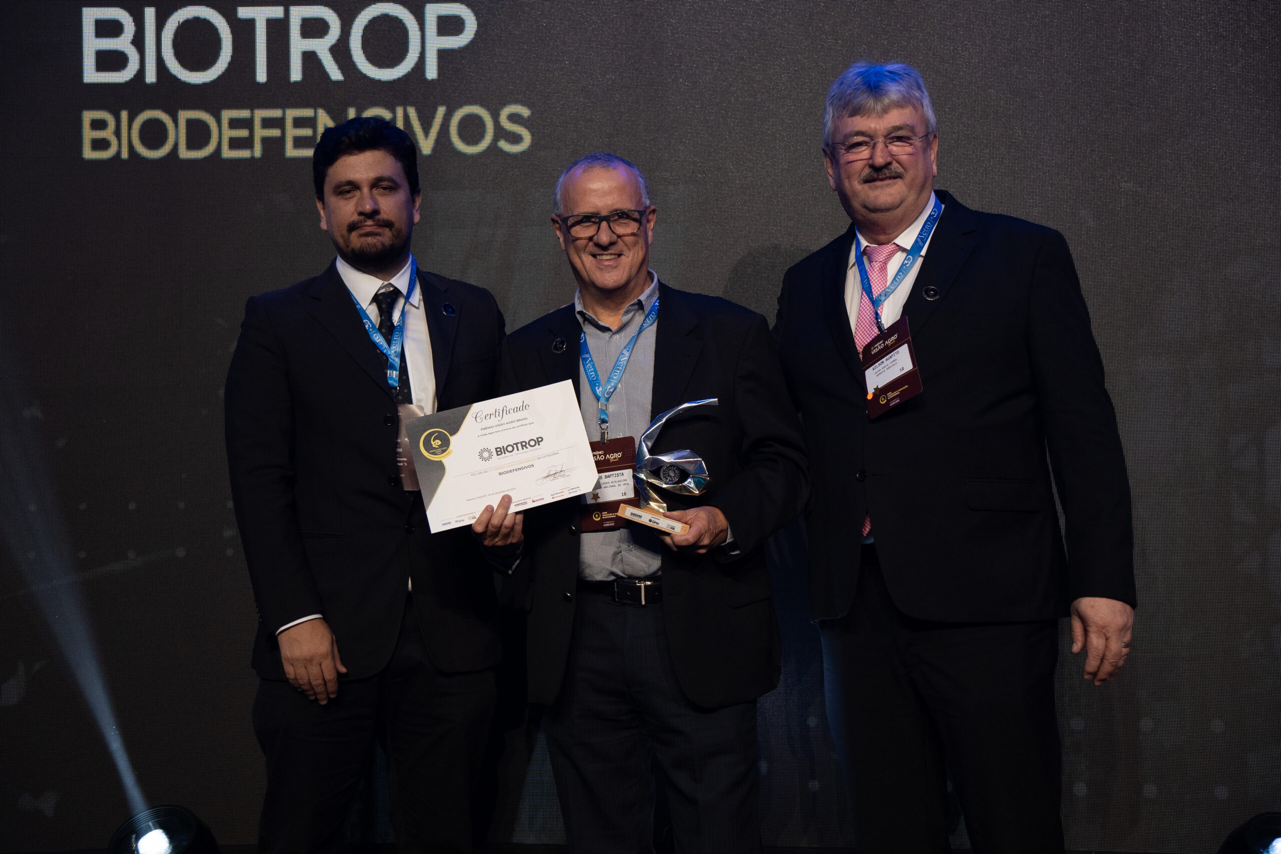 BIOTROP vence na categoria de biodefensivos durante o 21º Prêmio Visão ...